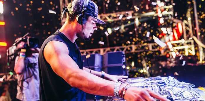 Top 10 Best DJs in the World in 2025